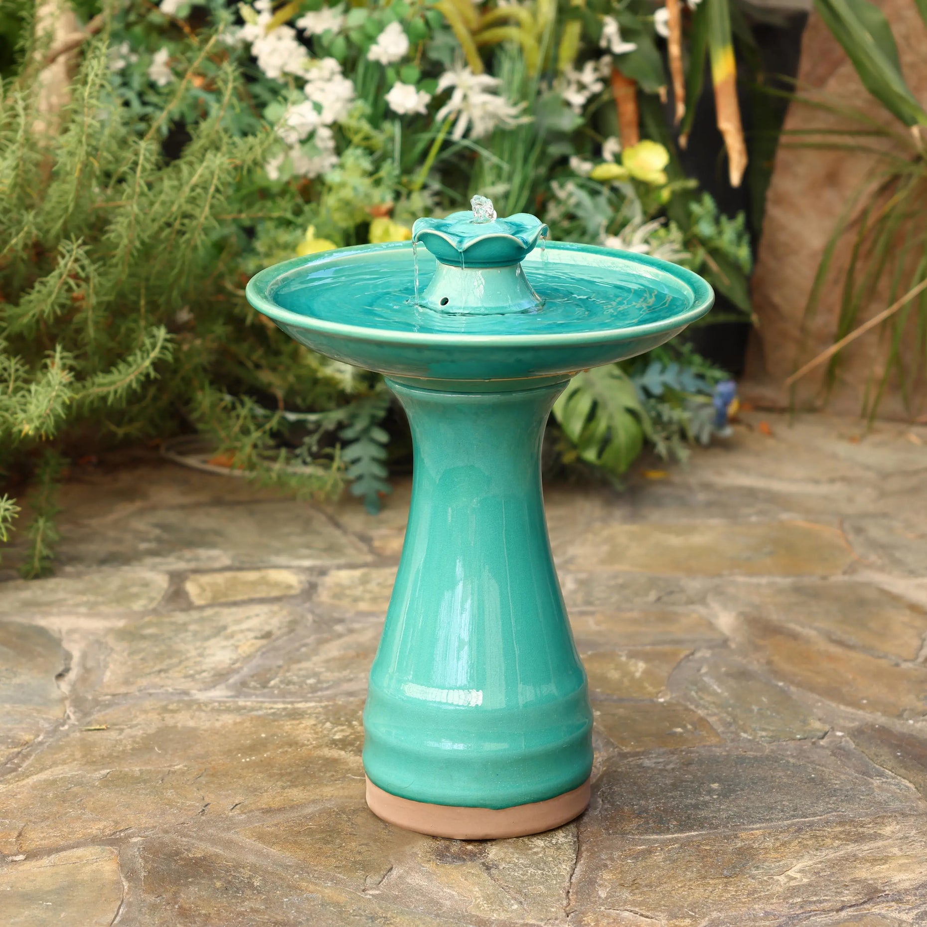 Aqua glazed ceramic bubbling bird bath – LuxenHome